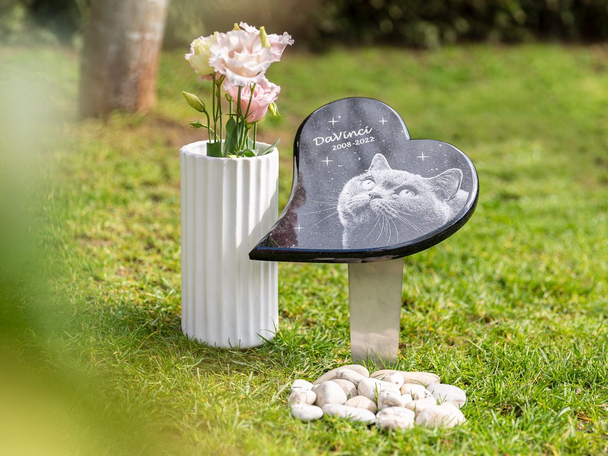 Tiergrabsteine: Individuell und persönlich